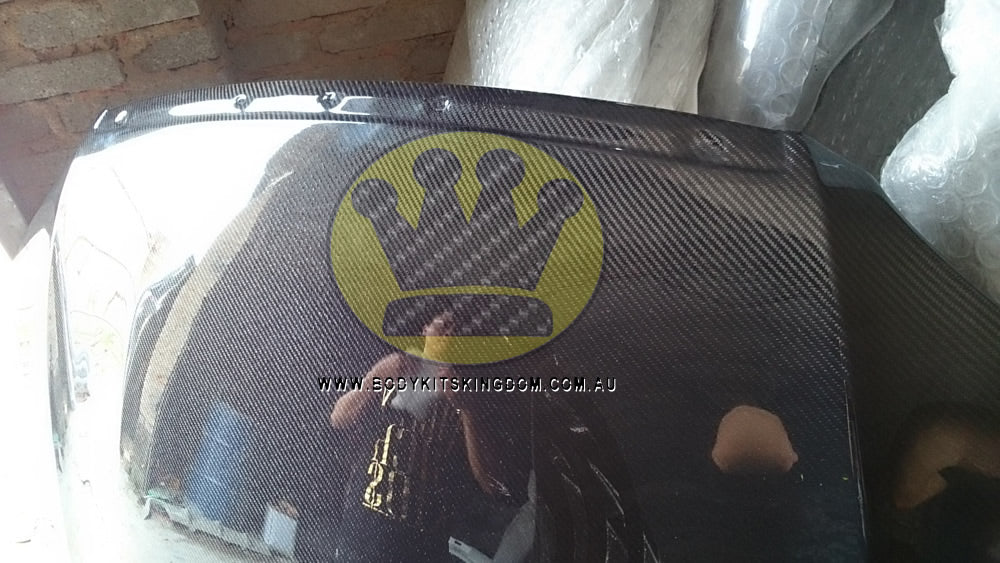 Carbon Fiber Bonnet with Garnish - FG Falcon – bodykit kingdom